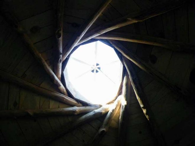 Cob Home with a Reciprocal Roof » The Shelter Blog